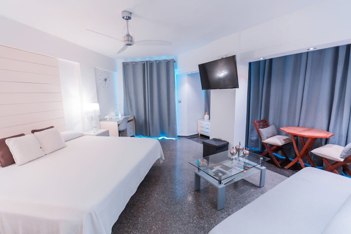 Malecon Suite 10134 * Internet Free*netflix - Cuba