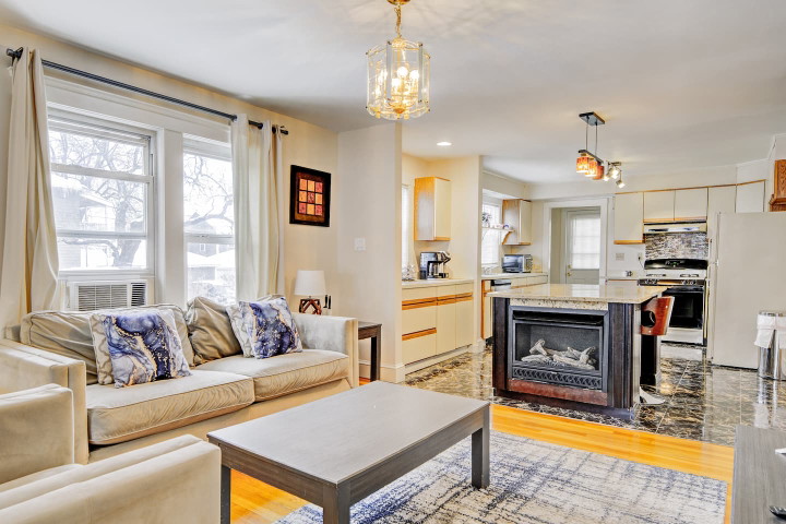 Comfortable 3br Stay With Plenty Of Space! - Newton, MA