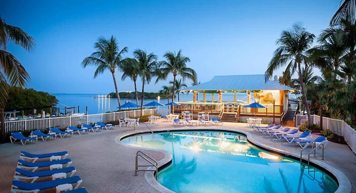 Waterfront Studio Apartment In A Resort With Pool - Marathon, FL