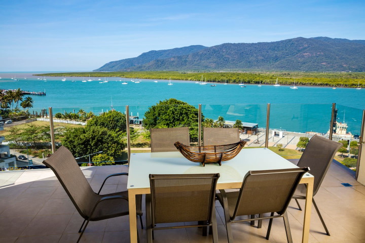 3 Bedroom Premium Water View Apartment - Level 11 - Cairns