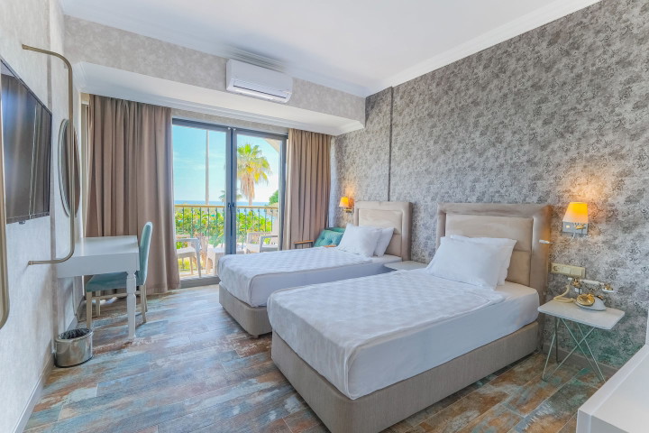Alanya Bölgesi̇nde Premi̇um Deni̇z Manzarali Oda - Alanya
