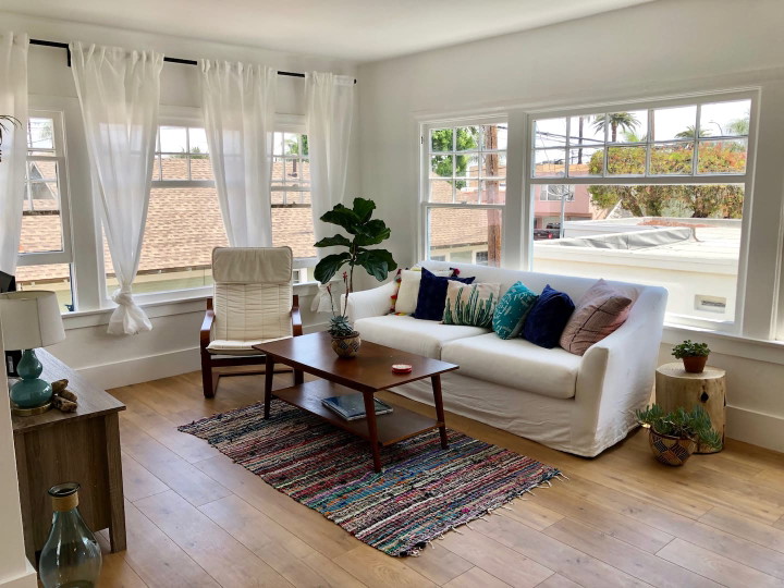 Sunny Coastal Retreat, Walk To The Beach! - Long Beach, CA