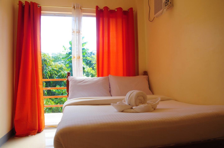 Jims Castle Inn- Standard Room With Kitchen - Coron