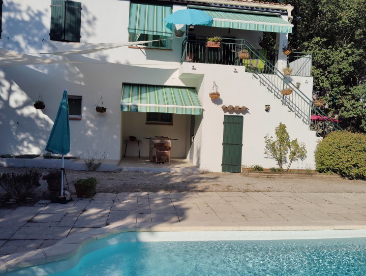 Bel Appartement Dans Une Villa - Fuveau