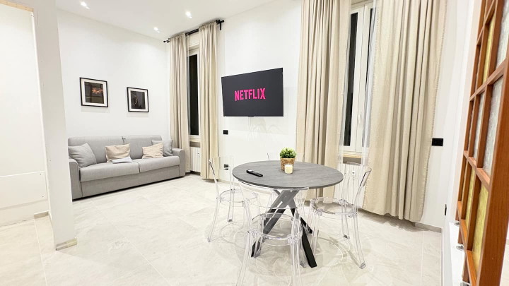 [Aurum Grand] Lussoso Appartamento+private Parking - Pavia, Italy