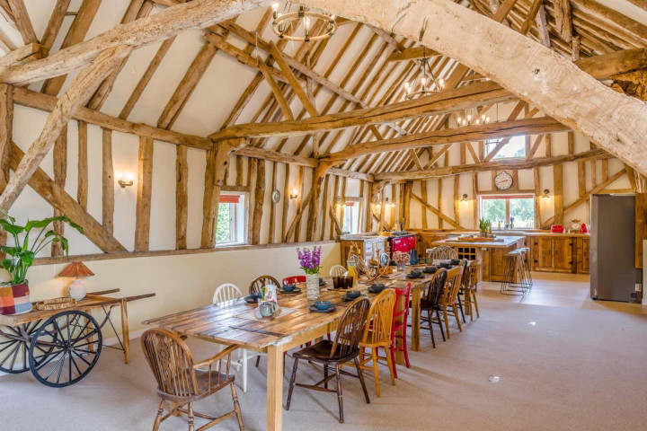 6 Bed In Ardleigh (Oc-b35089) - Colchester