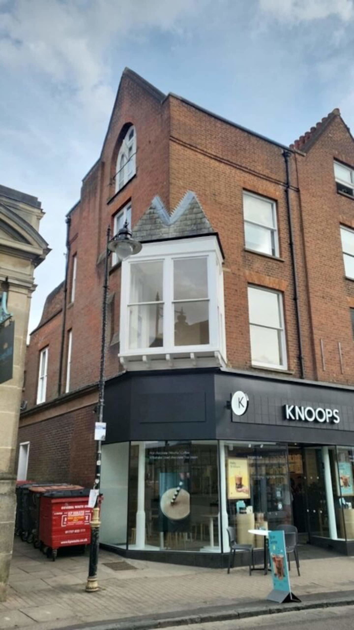 2 Bedroom City Centre Apartment - St Albans, UK