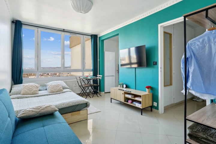 Bel Appartement Parisien Pour Couples Avec Belle Vue - Aubervilliers