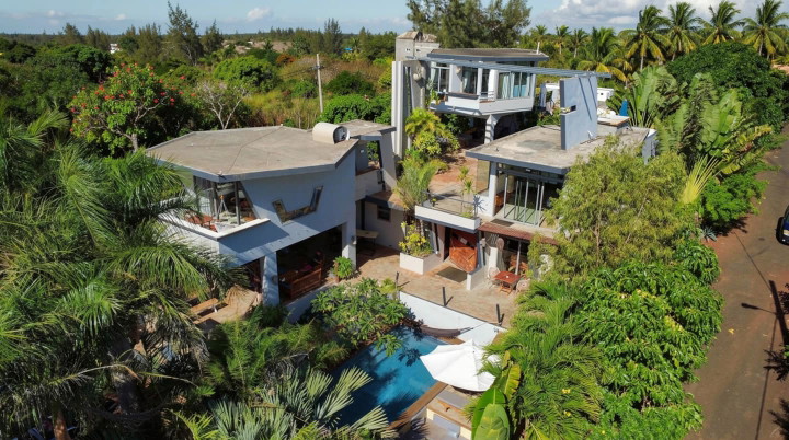 Top Rated Design Studio With Pool & Jacuzzi - Mauritius