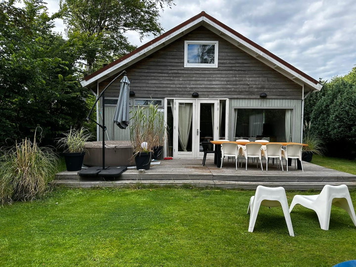De Keizerskroon Family Home With Jacuzzi 10 Pax - Julianadorp