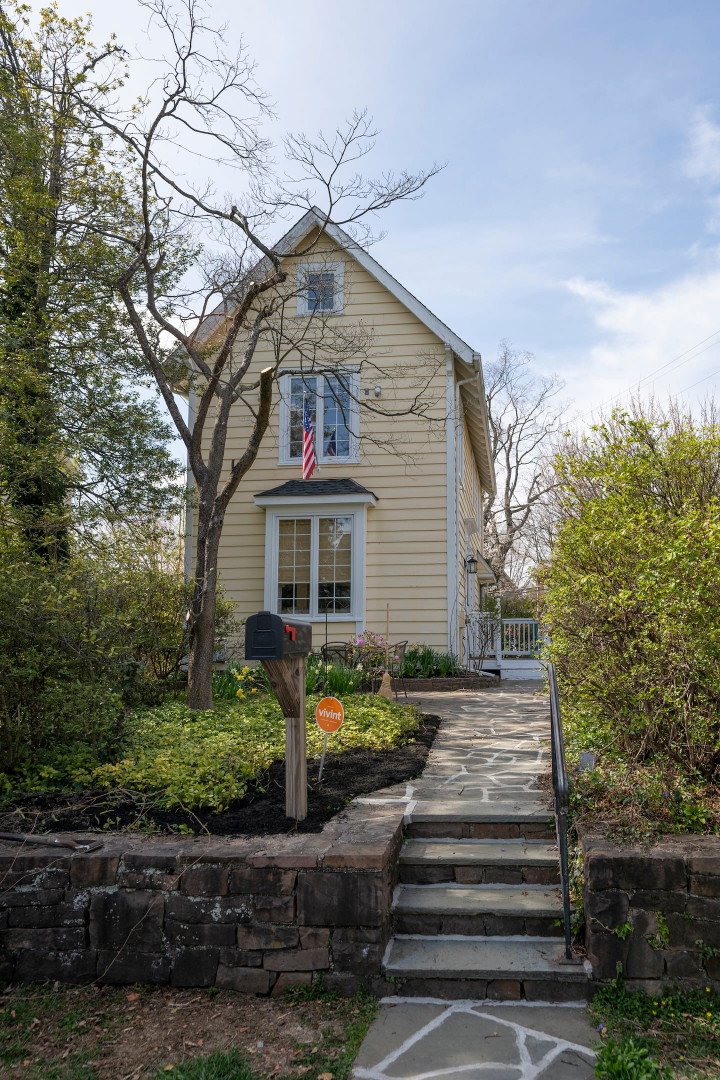 Daisy Cottage - Bryn Mawr, PA
