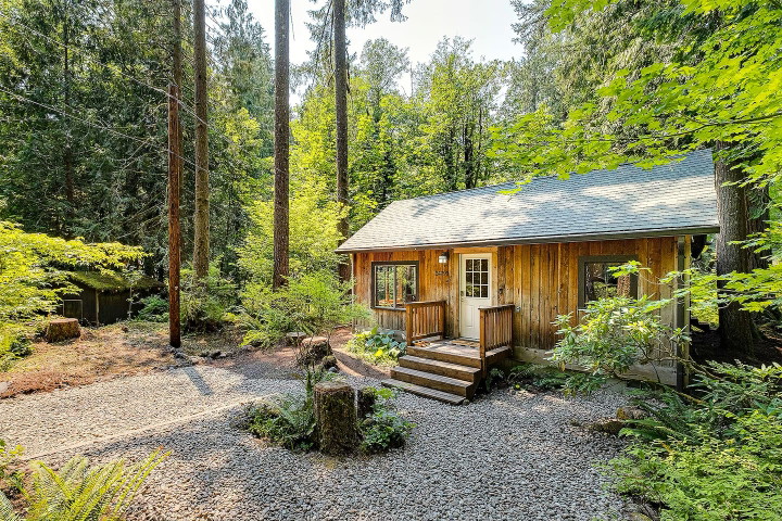 Wy'east Cozy Cedar Cabin+hottub+fire Pit+woodstove - Oregón