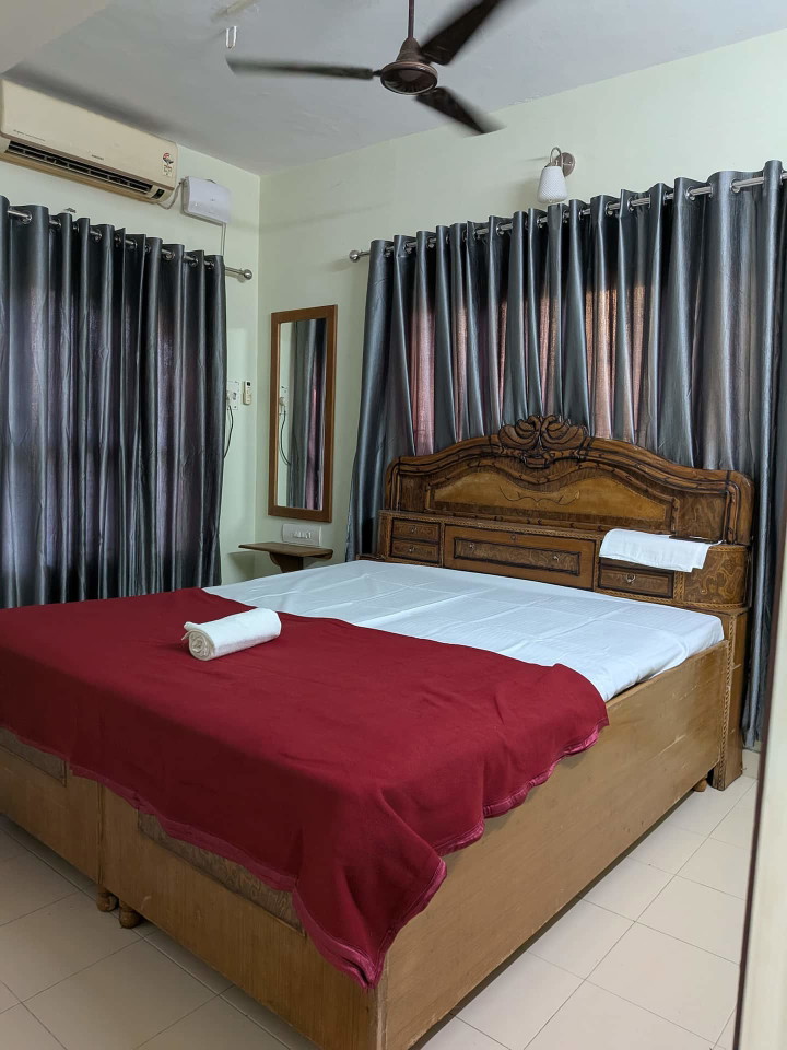 Athulya Gokulam Apartment Just 50 Meters Walk - Guruvayur