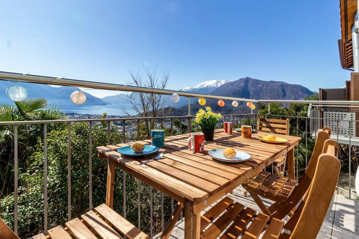 Admirez Le Lac Et Détendez-vous, Locarno - Losone