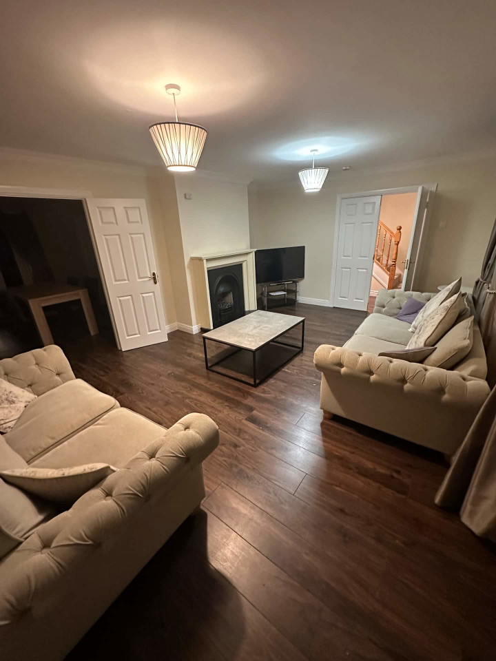Cas-ke30 Newbridge 3br House (11) - Kildare