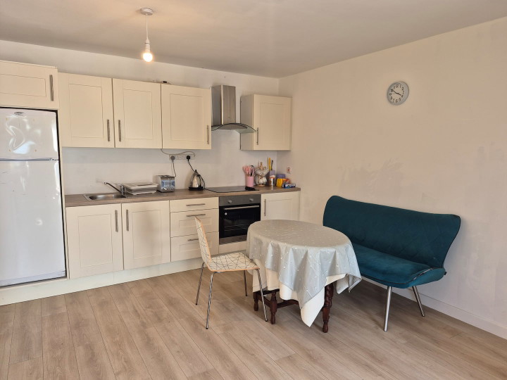 Apartment Beside House - Limerick