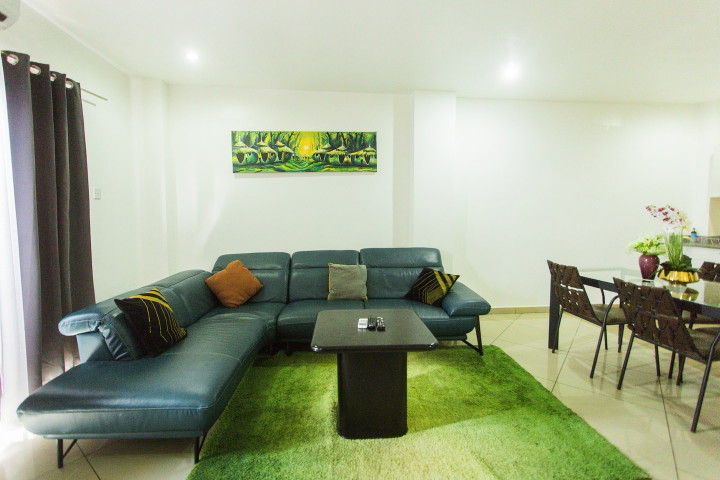 A Spacious Two Bedroom Serviced Apartment - Accra