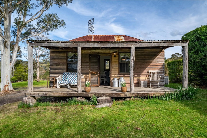 Scribbly Gum Cottage -Rustic Picturesque Romantic - Kangaroo Valley