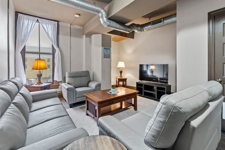 Perfect Blend Of Convenience & Comfort Syracuse Ny - Liverpool, NY