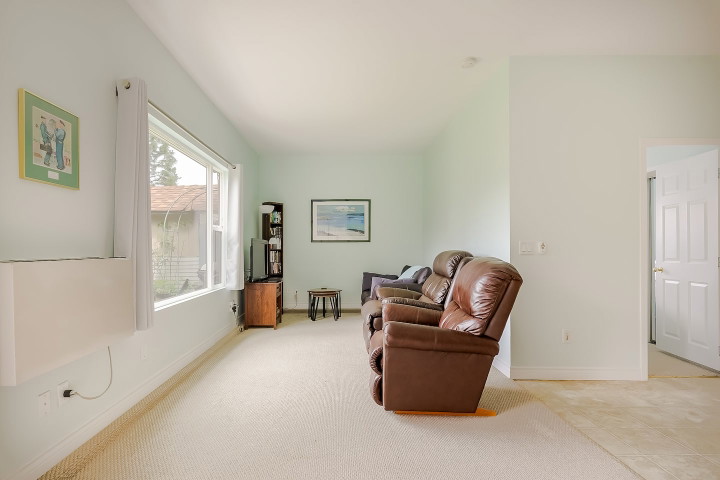 B&c Garden Suite - Lake Country
