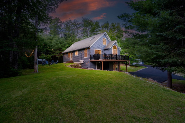 Cozy Mountain Escape | Hot Tub, Dogs Ok - Greenwood, ME