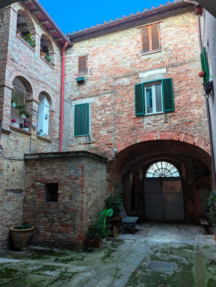 Casa Clara: Comfort E Storia A Perugia - Perugia