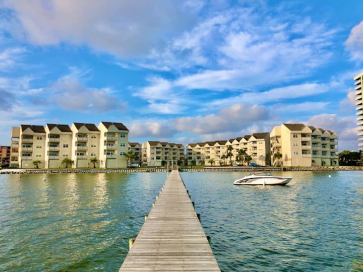 Soul Shine - A Water Front Condo - Pensacola Beach, FL