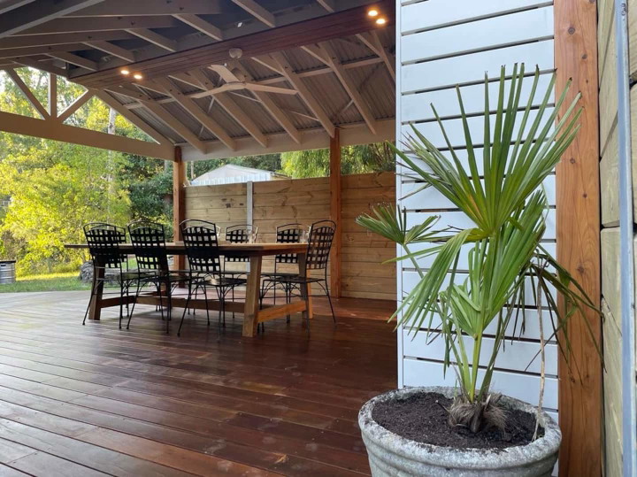 New Listing!!! Newly Renovated - Gum Tree Retreat - Healesville
