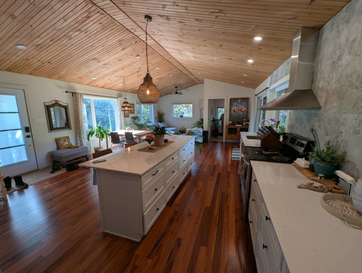 Maison Sur Le Bord De La Rivière Des Outaouais - Hawkesbury