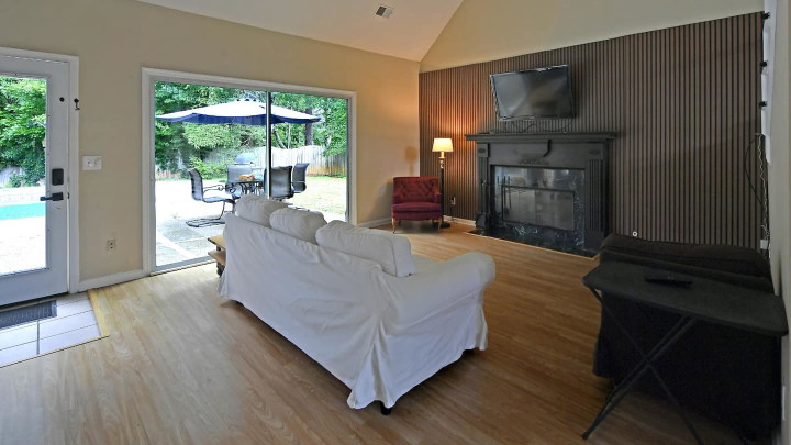 5 Bedroom Acworth House With Diving Pool - Acworth, GA