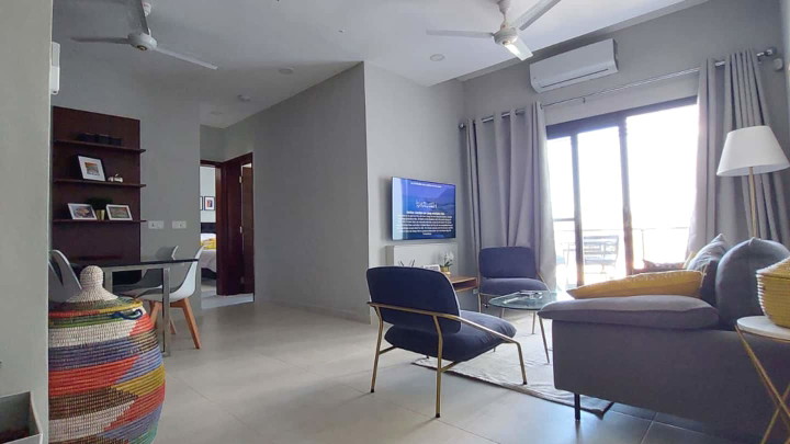 Superbly Modern And Airy Seaside Two Bed Apartment - Gambie