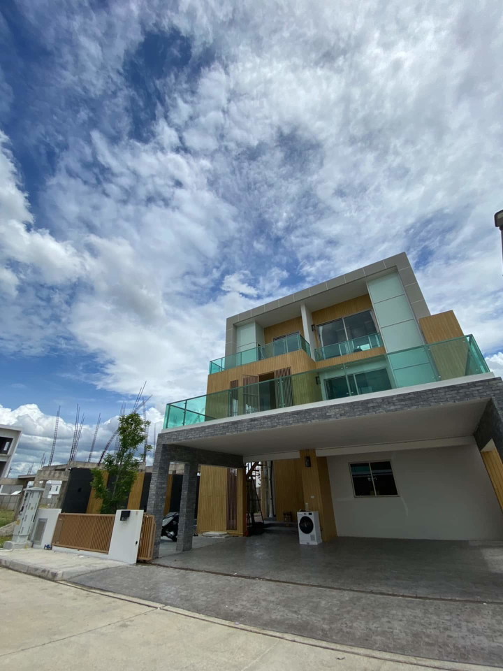 Luxury Pool Villa With Elecvator - San Kamphaeng