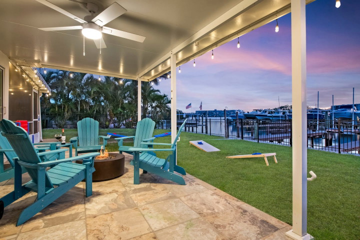 Sunset Waterfront Retreat| Firepit, Dock&game Room - St. Pete Beach, FL