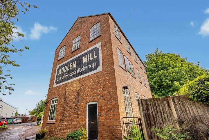 Kingbur Mill, Audlem | Charming 2br Historic Stay - Nantwich