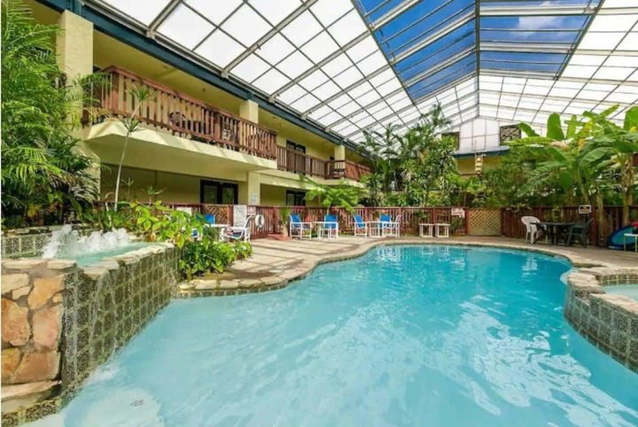 Cozy Beach Retreat W Heated Pool - Corpus Christi, TX