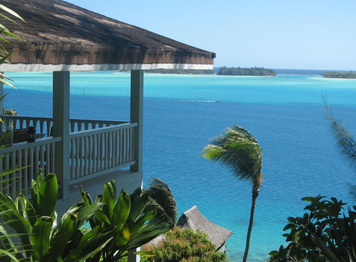 Splendid Villa Overlooking The Lagoon Of Bora Bora.  Honeymooners & Families - Bora-Bora
