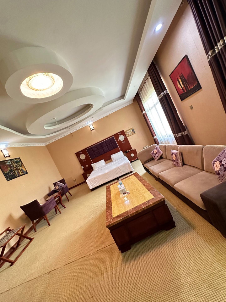 Serene Home - Kampala