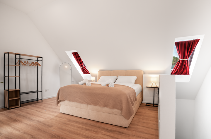Astay - W/ Private Office, Parking+terrace For 4 - Leonberg