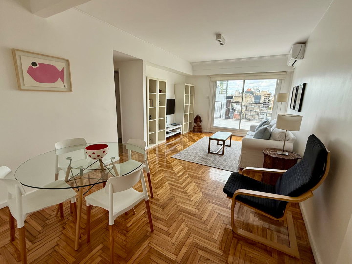 Renovated 2 Bedroom Apt W/ Terrace - Provincia de Buenos Aires