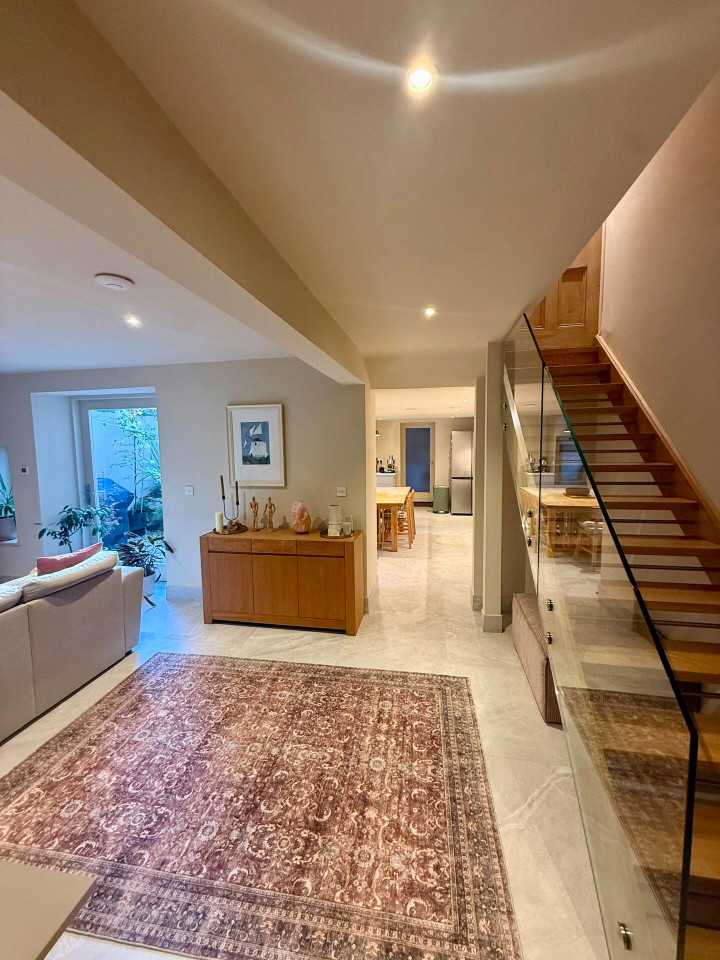 Dun Laoghaire Luxury Coastal Getaway - Dublin