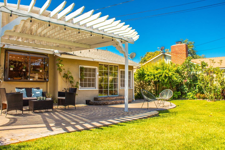 The Enchanted Garden Retreat: Near Disney & More! - Anaheim, CA