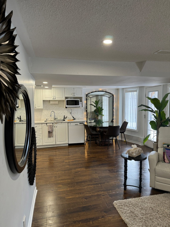 Separate Basement Apartment - Brampton