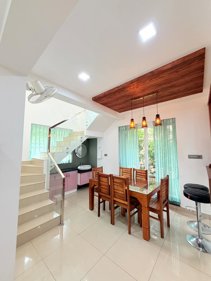 Dream Homess |Modern Villa/ Wifi/parking/kakkanad - Kerala