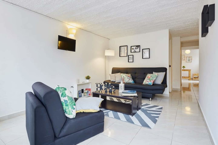 Comfortable House With A Great Location - Medellín, Colombia