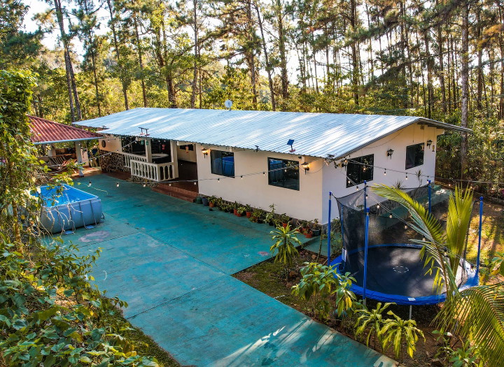 Spacious Mountain Getaway In Paradise Cloud Forest - Panama