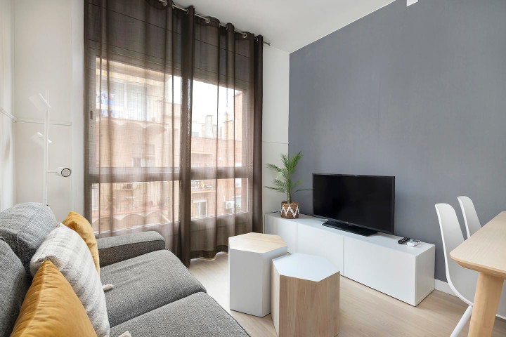 2 Bedroom Apartment In Joanic - Catalonia