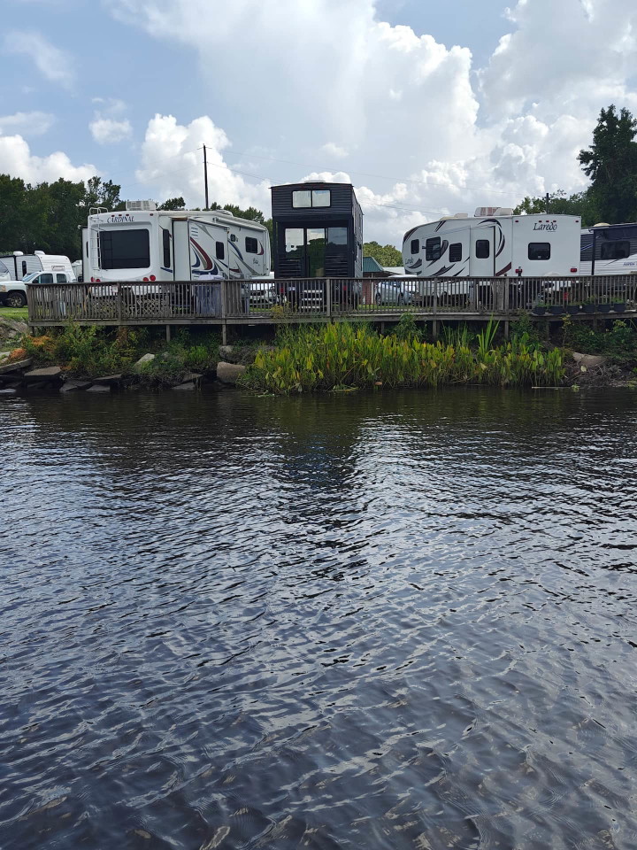 Timberwolf Mini Loft Site 12
Kings Ferry Rv Resort - Savannah, GA