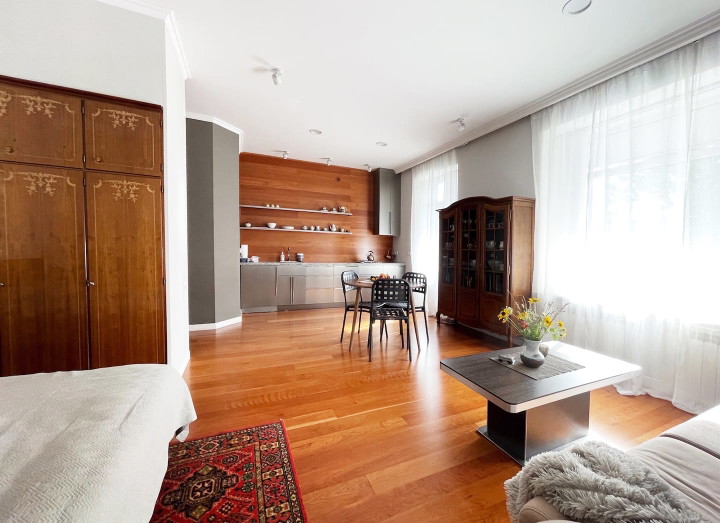 A Studio With A Large Balcony, 10 Min From The Center - Jerewan