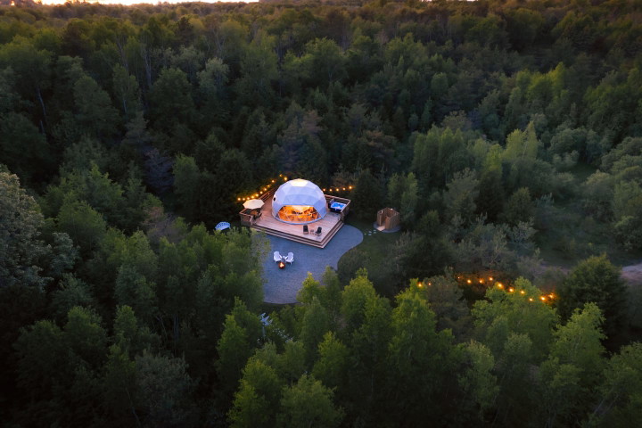 South Geodome - Birchwood Luxury Camping - Port Perry