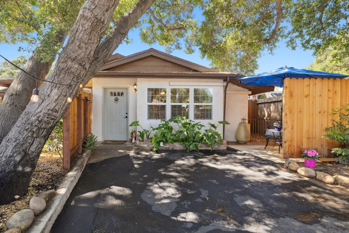 Corner House - Ojai